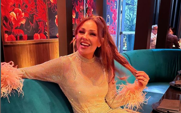 Así celebra Thalía sus primeras 51 primaveras (videos ...